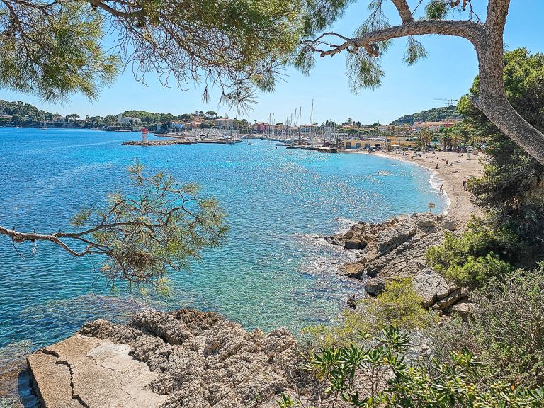 How to Hike the Sentier du Littoral of Cap Ferrat, France