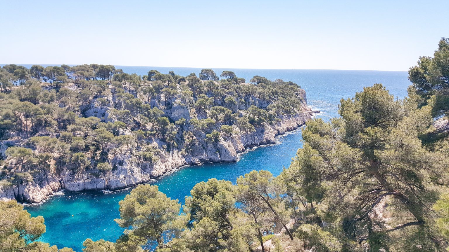 Hiking to Calanque d'En Vau: A Detailed Guide