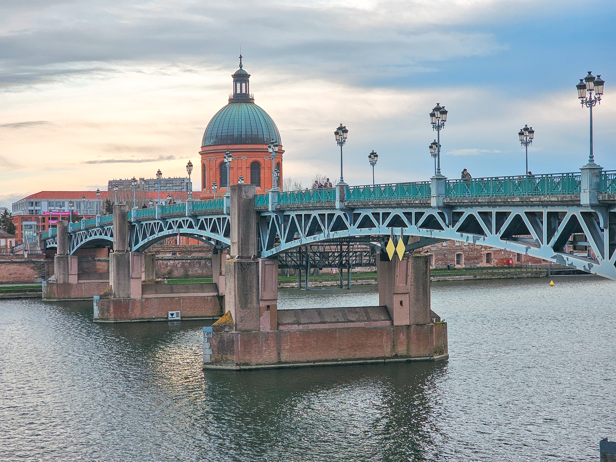 One Perfect Day in Toulouse | Best Things to Do + Itinerary