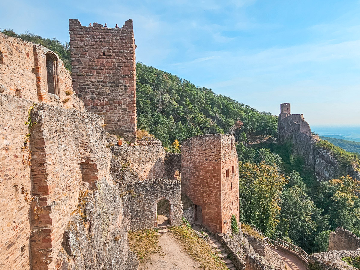 7 Quaint Ruined Castles in France That Feel Like Stepping Into a ...