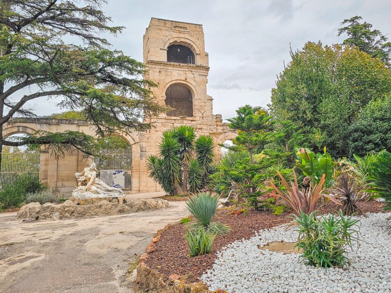 23 Extraordinary Things to Do in Arles, France