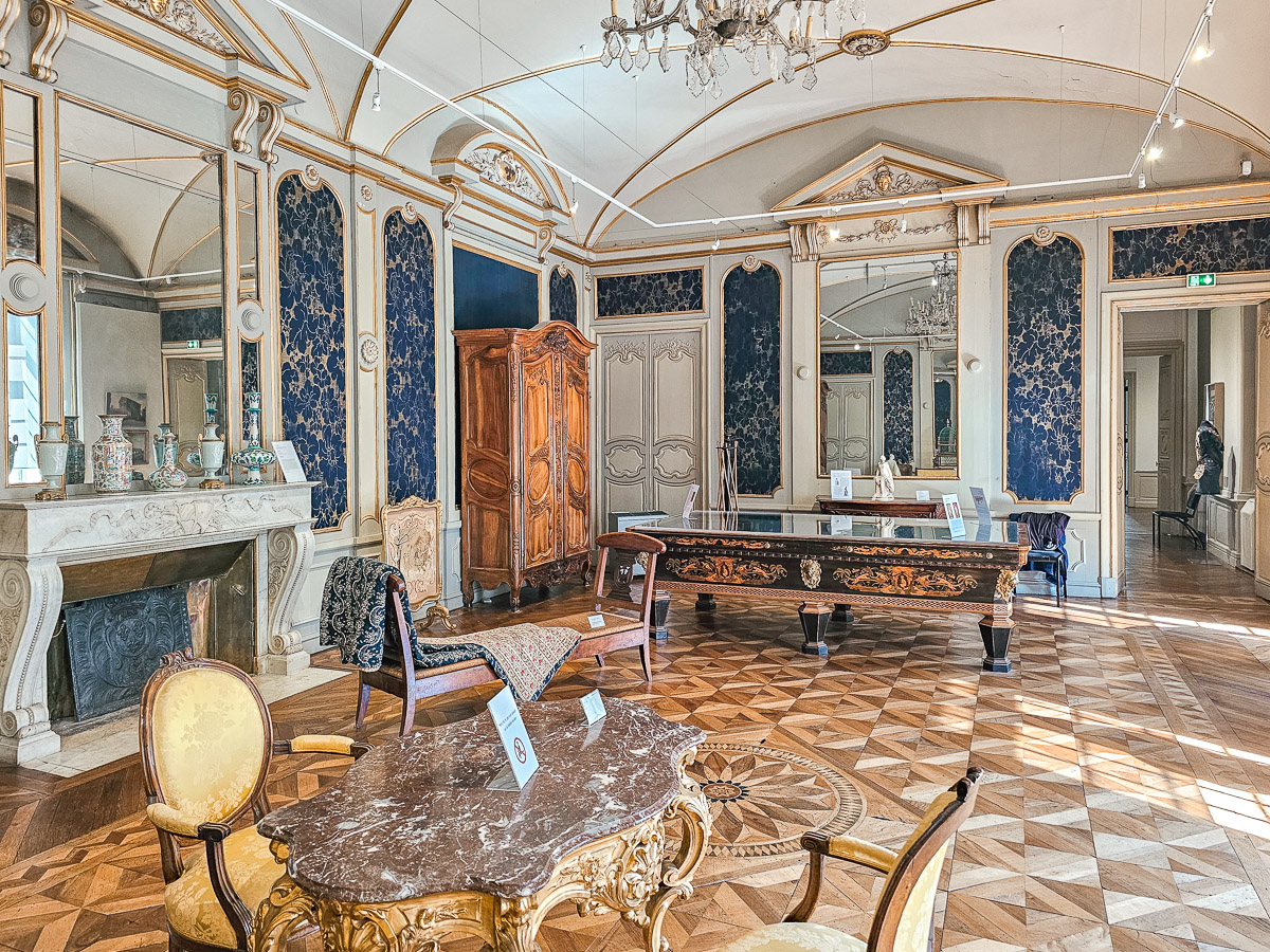 14 Fascinating Things to Do in Nîmes, The "French Rome" of Southern France