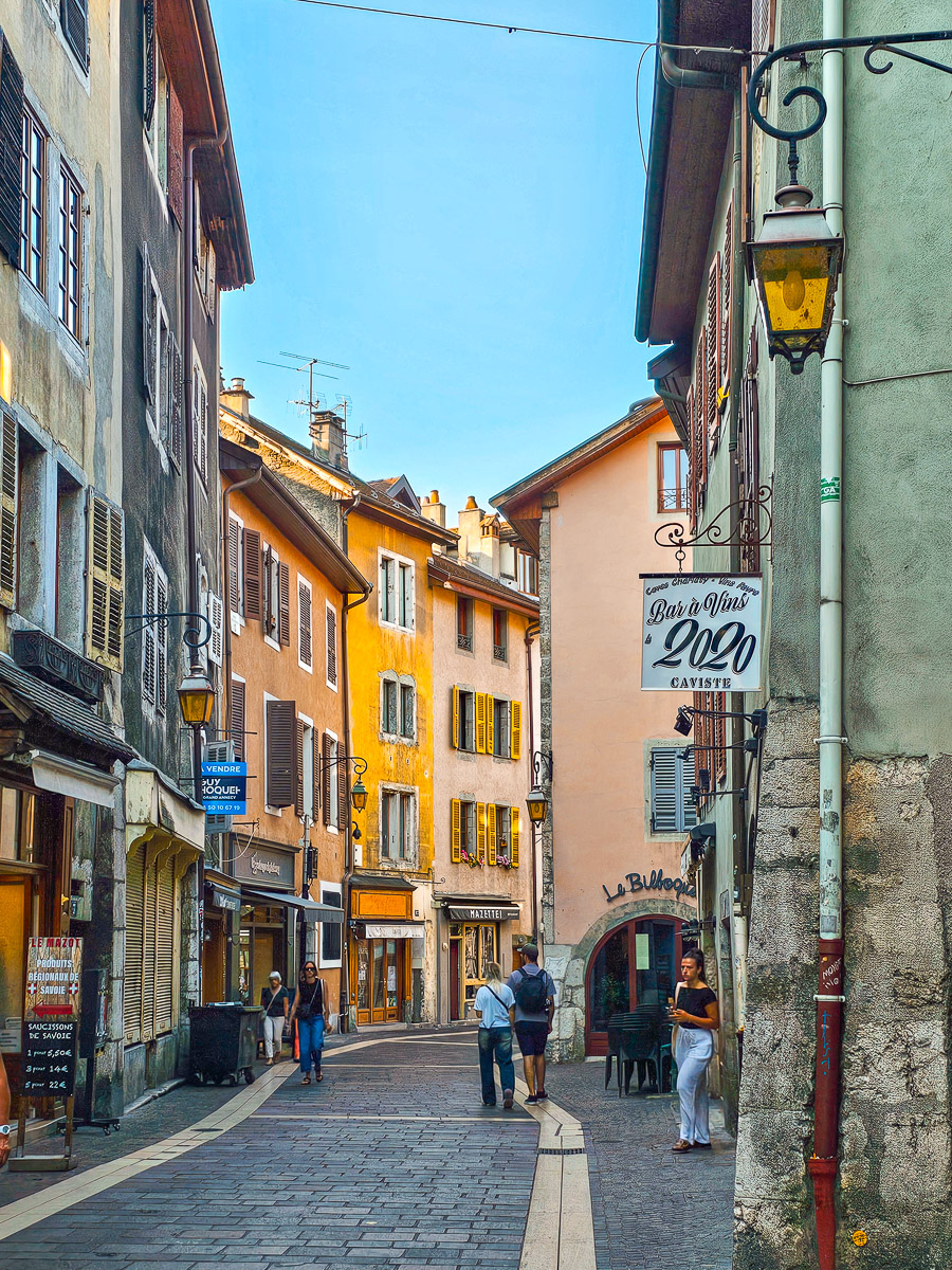 14 Incredible Things To Do in Annecy