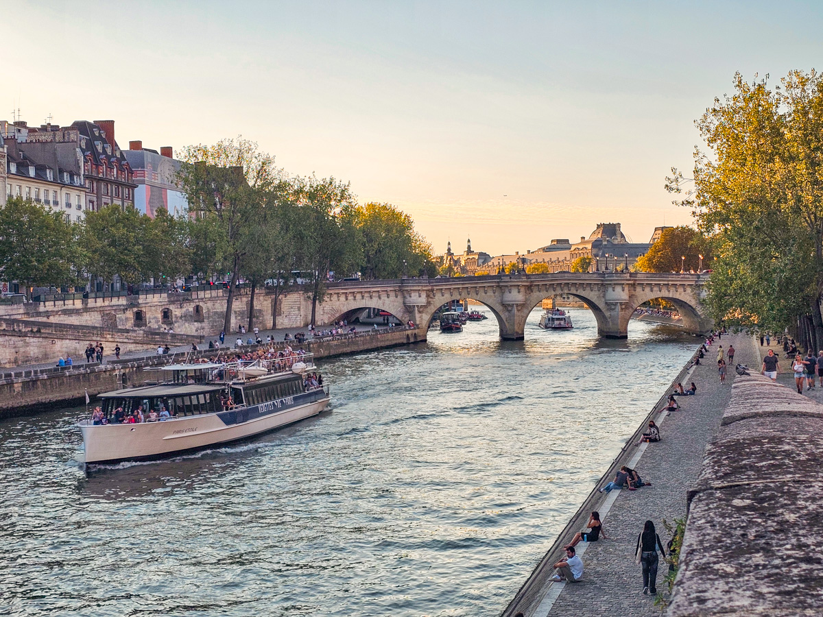 7 Bridges in Paris That Are Just as Fascinating as the Landmarks They ...
