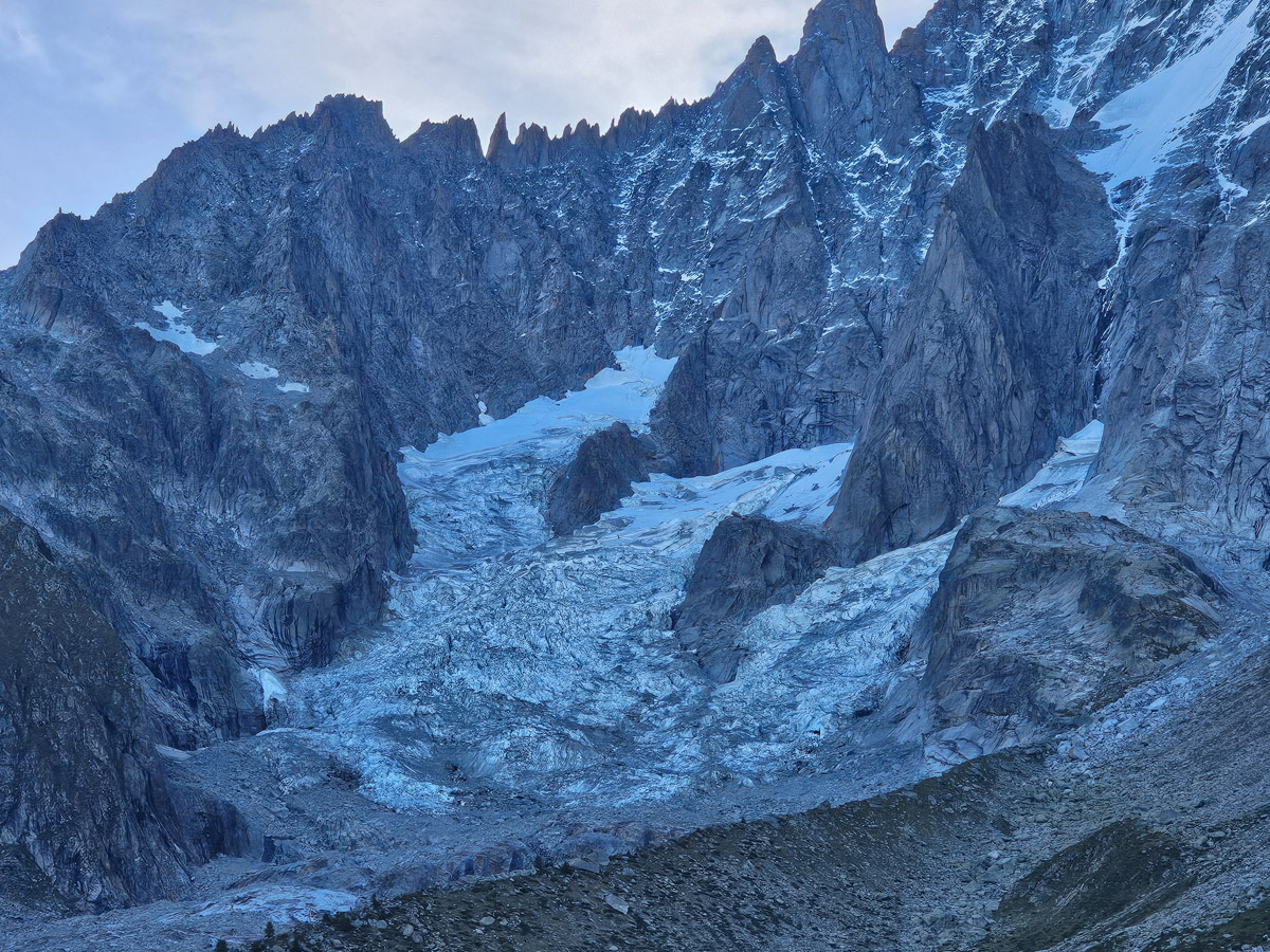 Visiting the Mer de Glace Ice Cave in Chamonix